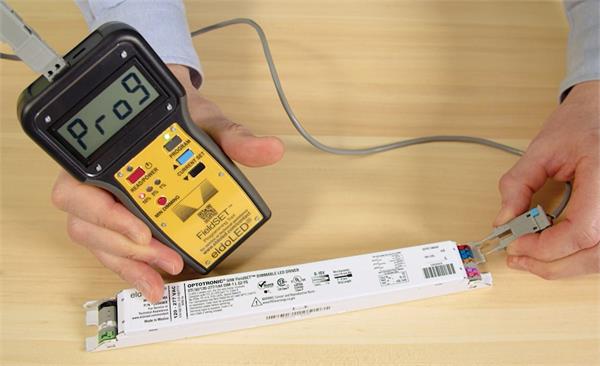 Fieldset Programmer Tool Battery Operated Remote Programmer For Setting Current And Dim 